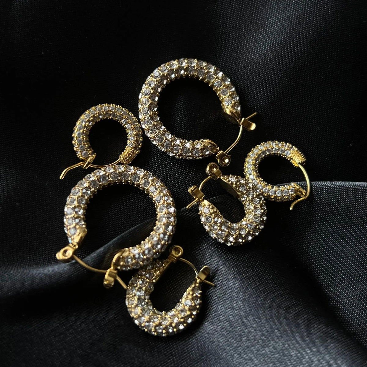 HOOP EARRINGS - Ahava J