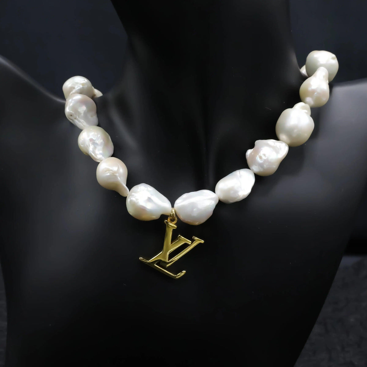 Mega Pearls Necklace - Ahava J